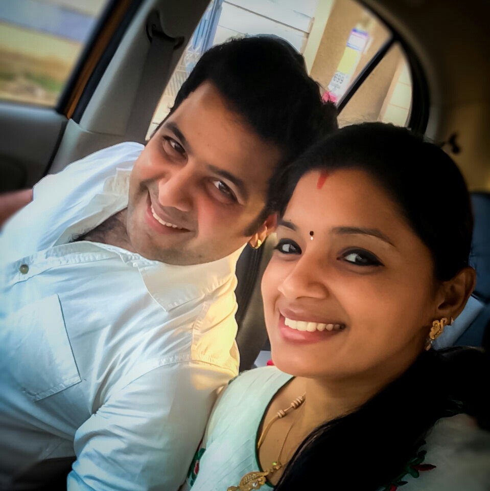 மறைந்த பிரபல சீரியல் நடிகர் சாய் பிரசாந்தின் மனைவியை பார்த்துள்ளீர்களா ...